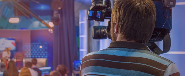 30 Live Streaming Content Ideas for your Next Live Videos - ManyCam ...